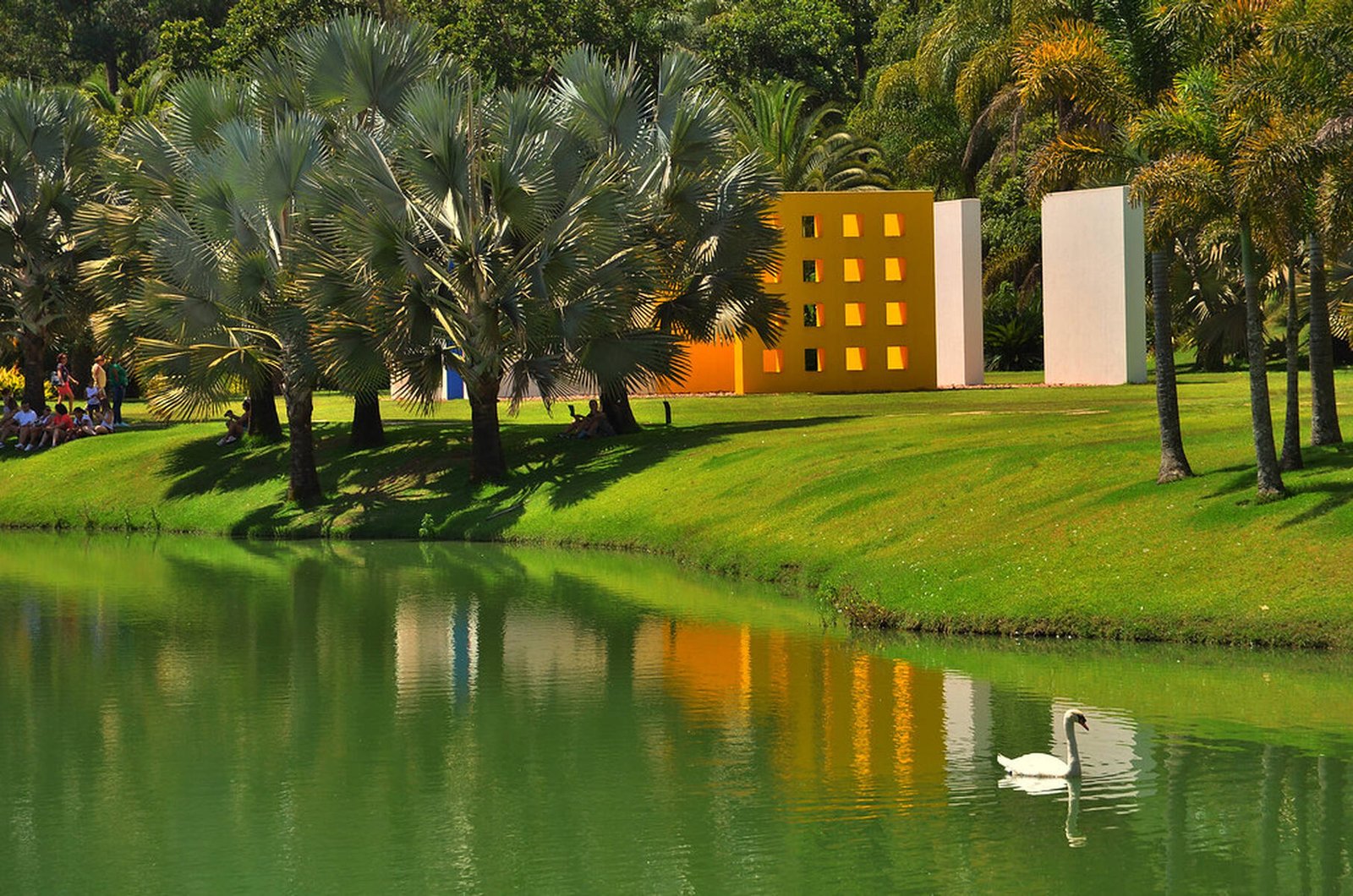 Inhotim - Passeio Compartilhado de 1 dia | Viagem 2.0