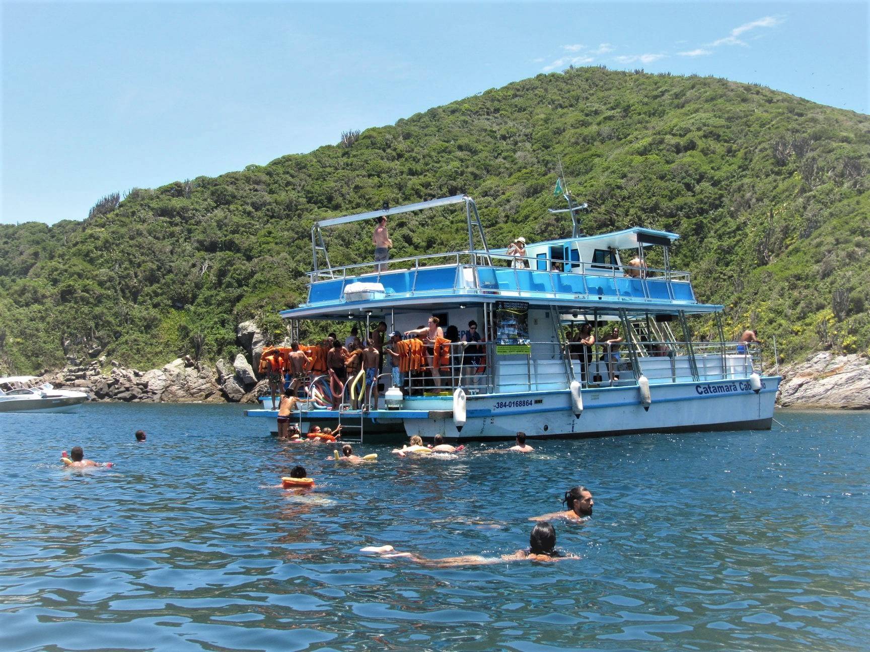 Passeio de barco em Cabo Frio com 6% de desconto | Viagem 2.0 Passeio de barco em Cabo Frio com 6% de desconto | Viagem 2.0